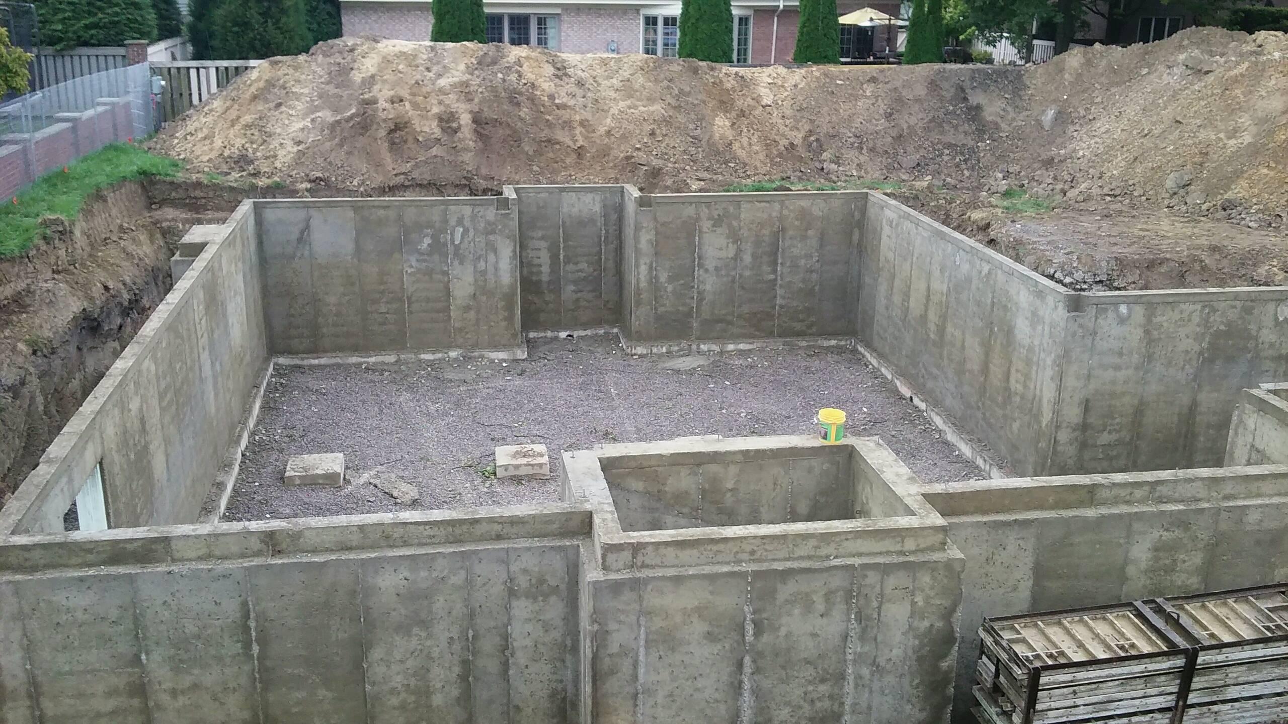 2016092895145738 - Rock Foundations