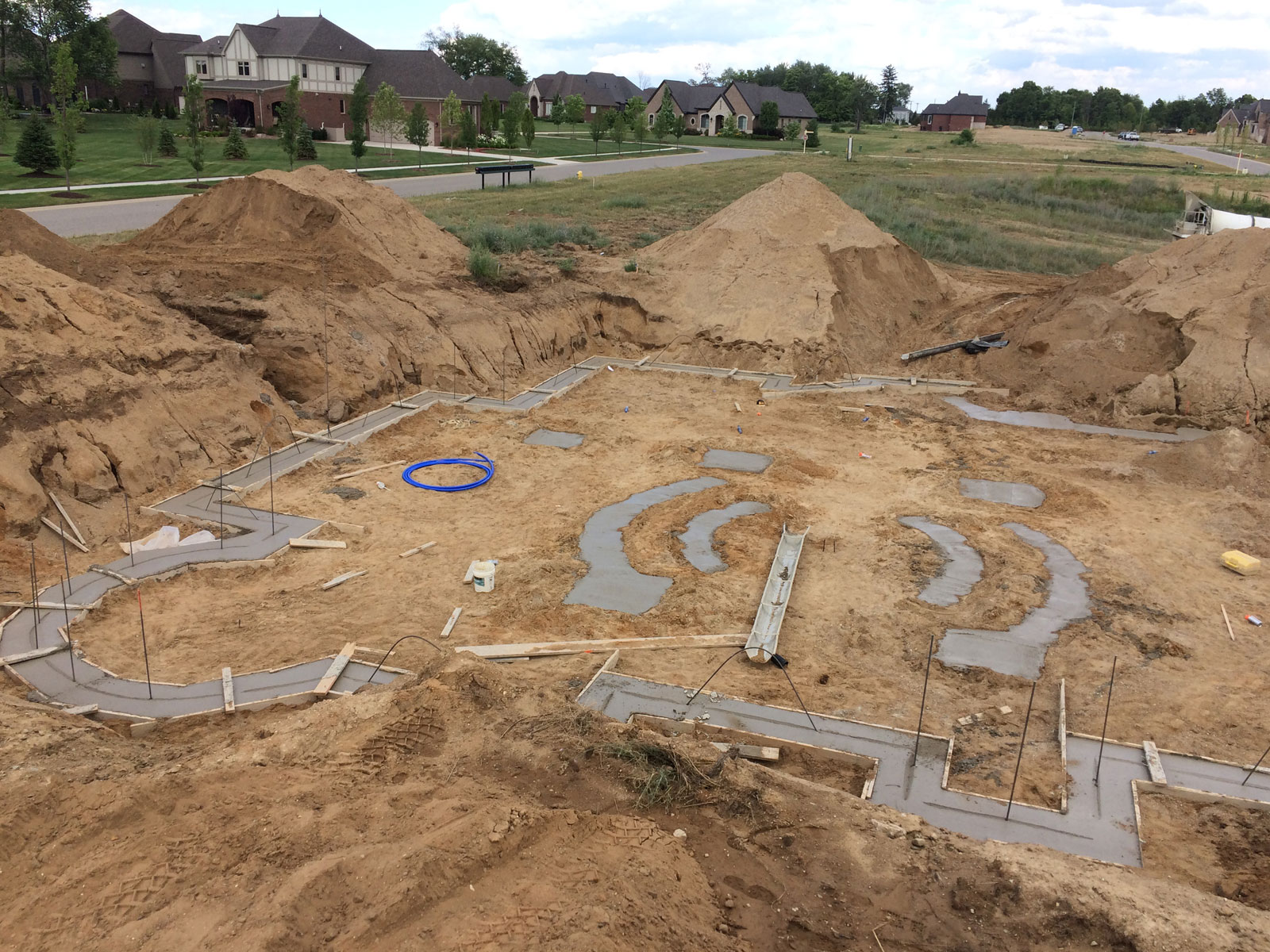 home-img12 - Rock Foundations